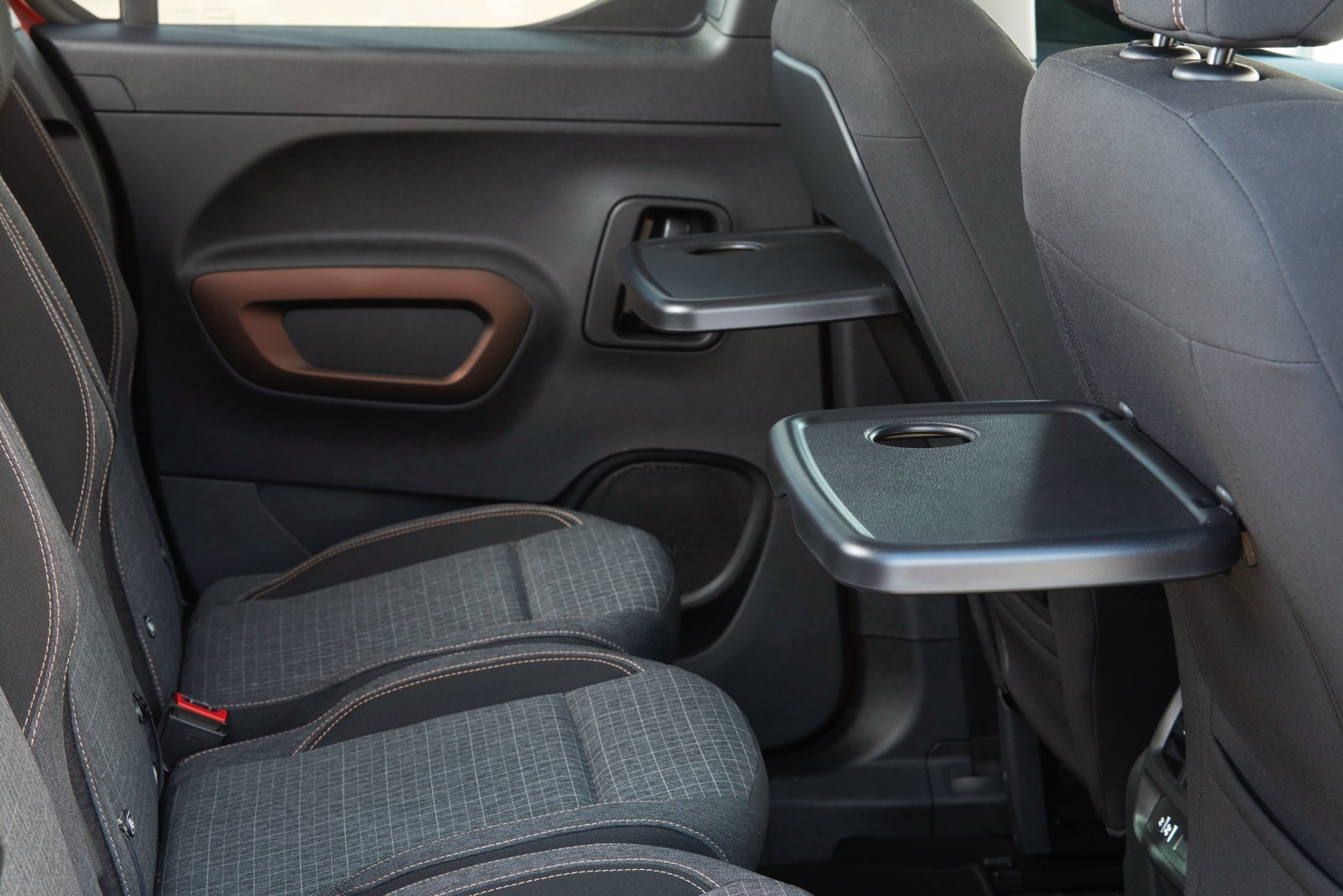 Peugeot e-Rifter (2022) boot space, practicality and safety | Parkers