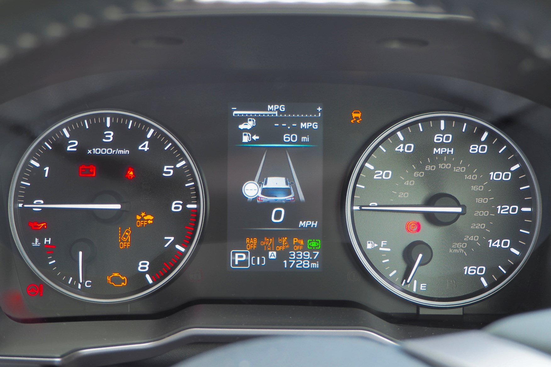 Subaru Outback (2022) boot space, practicality and safety | Parkers