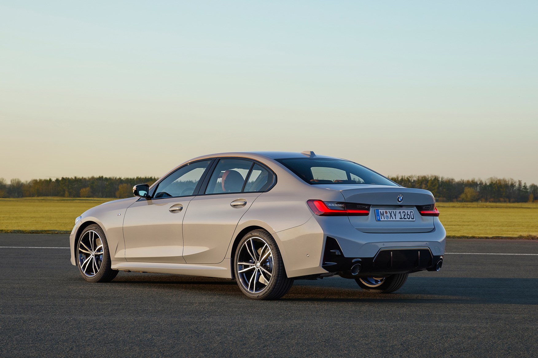 New 2022 BMW 3 Series facelift launched priced from £36,670 | Parkers