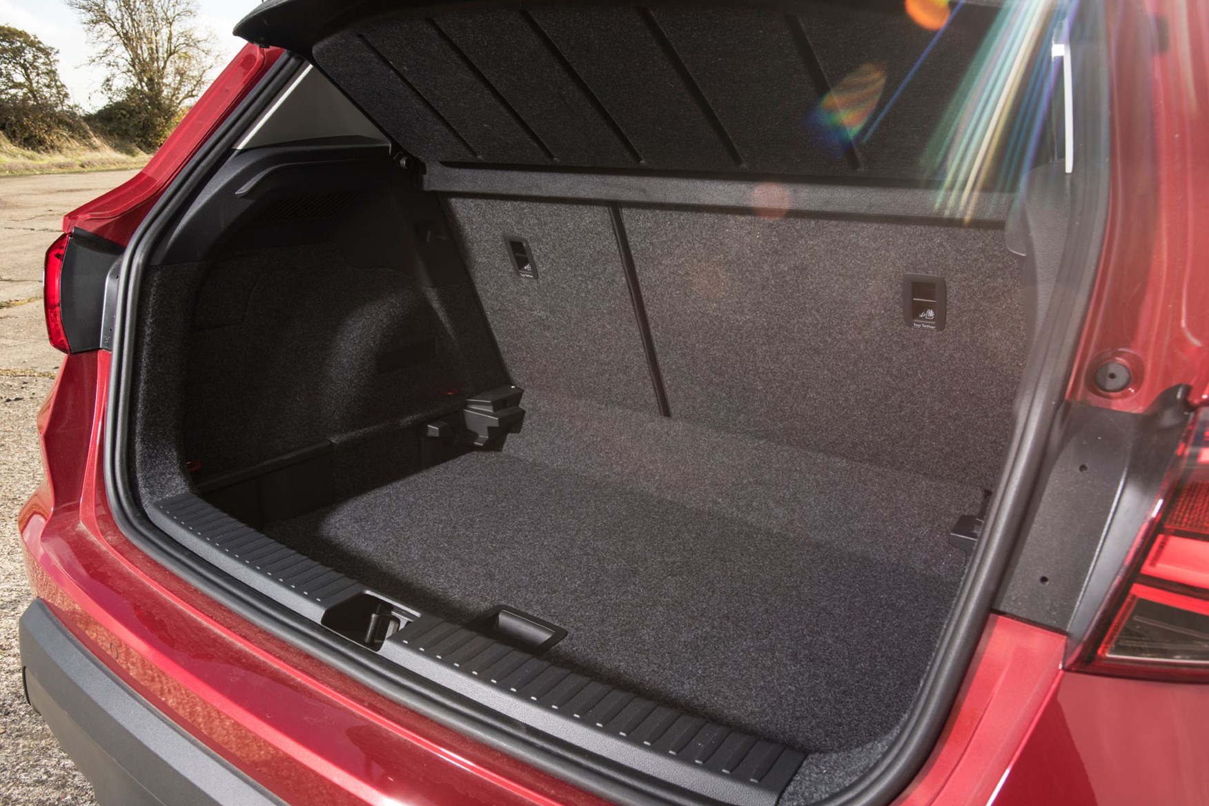 Small SUV group test: Citroen C3 Aircross vs SEAT Arona vs Kia Stonic ...