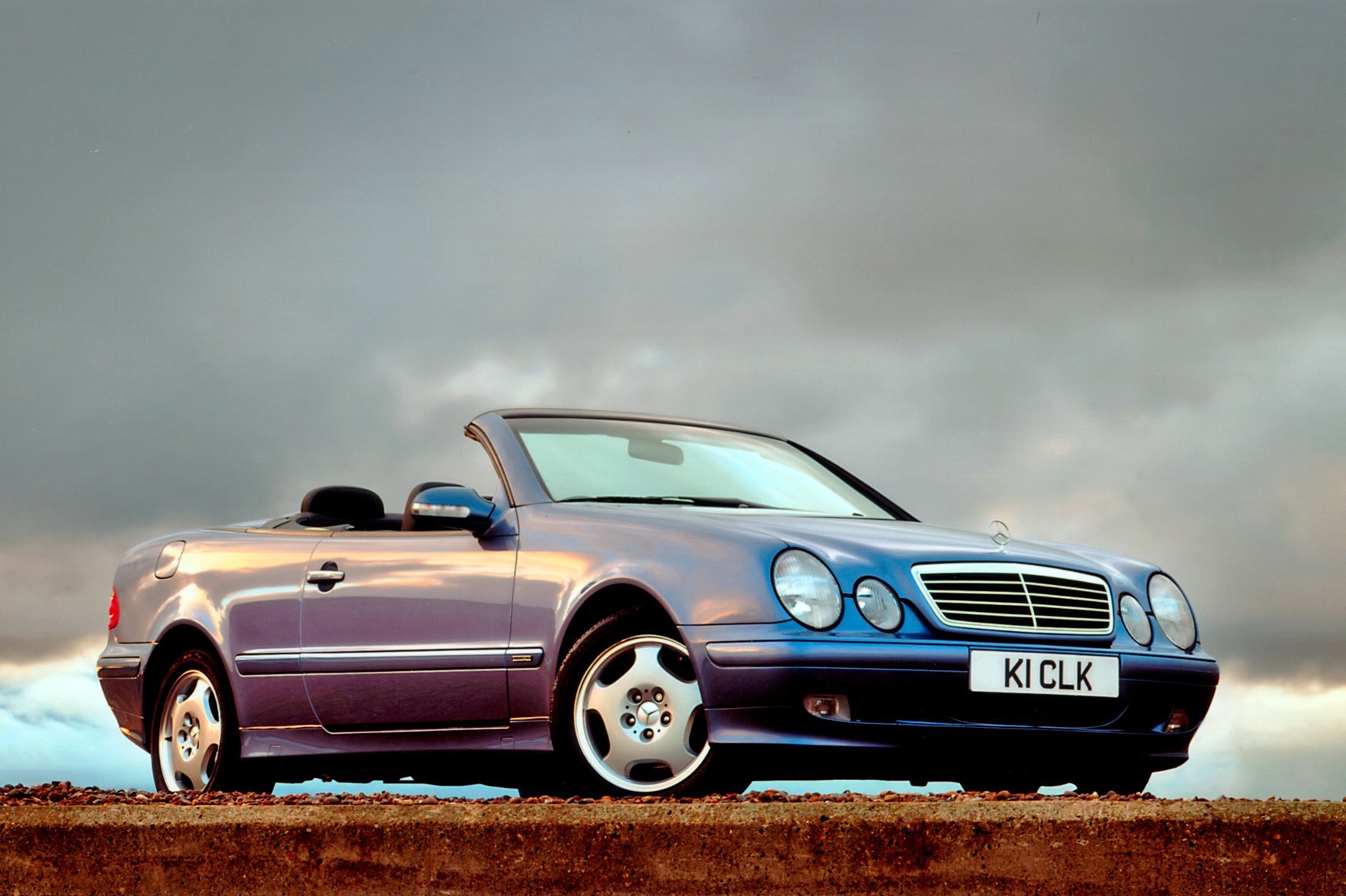 Used Mercedes-Benz CLK Cabriolet (1998 - 2003) Review | Parkers