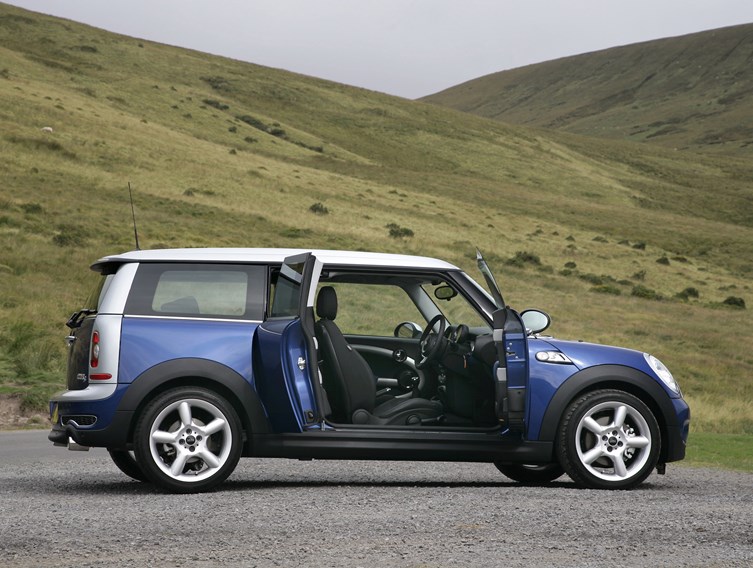 Used MINI Clubman Estate (2007 - 2014) boot space, practicality and ...