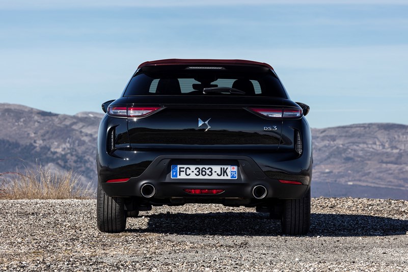 DS 3 Crossback Review (2022) | Parkers