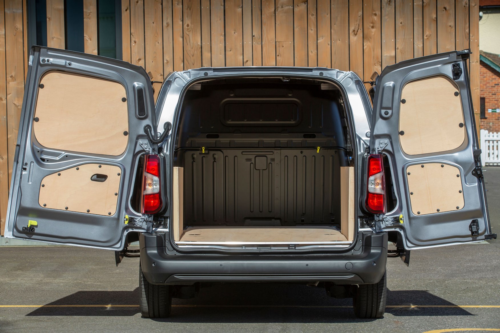 What Are The Different Parts Of A Van Called Parkers