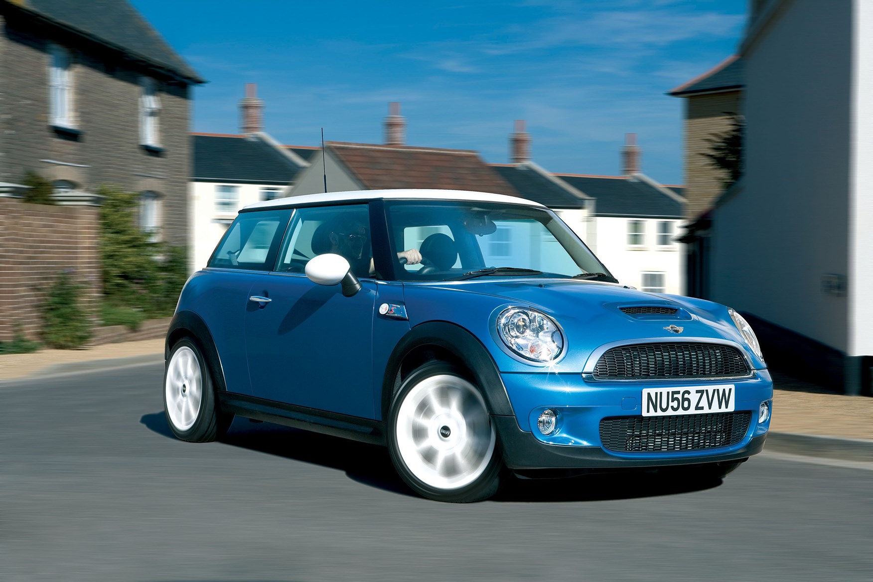 Used MINI Cooper S Hatchback (2006 - 2016) Review | Parkers