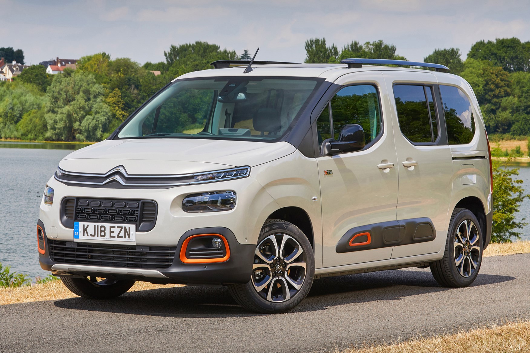 A full guide to the Motability scheme | Parkers