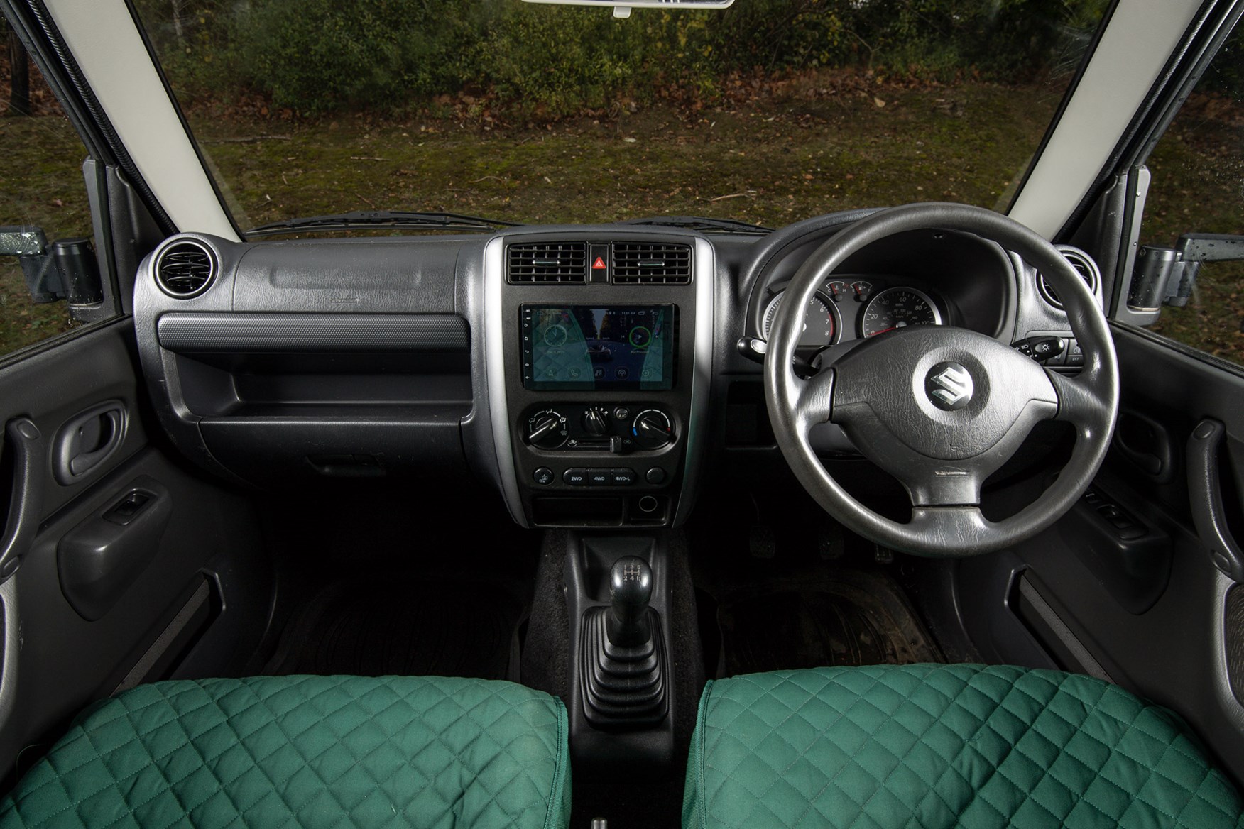 Yomper JMV275 Commercial review | Parkers