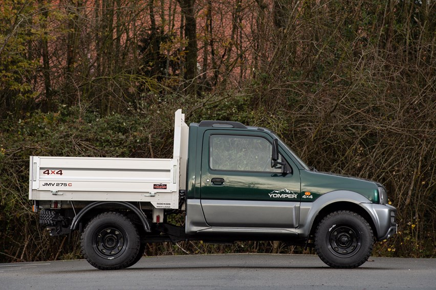 Yomper JMV275 Commercial review | Parkers