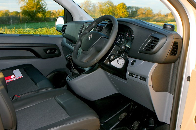 Citroen Dispatch van review (2023)