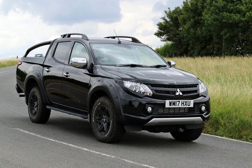 Mitsubishi L200 pickup review (2015-2019)
