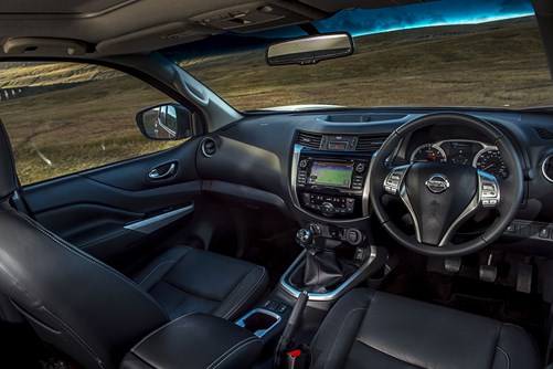 Nissan Navara review (2021)