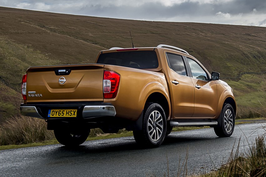 Nissan Navara review (2021)