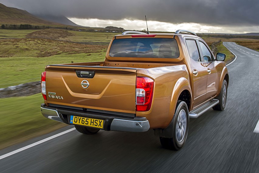 Nissan Navara review (2021)