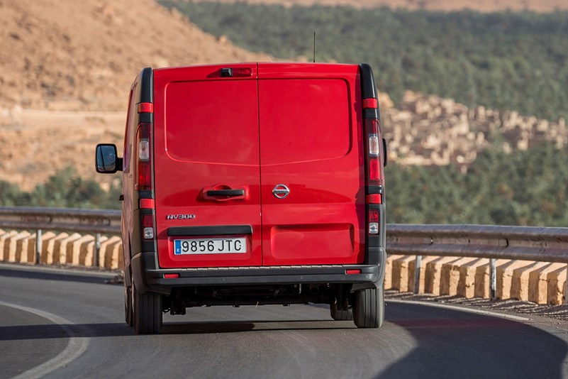 Nissan NV300 review (2021)