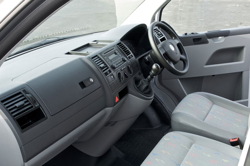 Volkswagen Transporter van review (2003-2009)