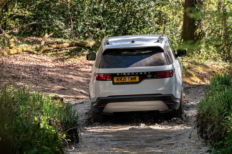 Land Rover Discovery Commercial van review (2024)