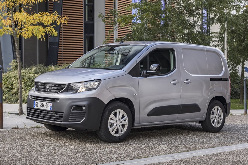 Peugeot e-Partner electric van review (2023)