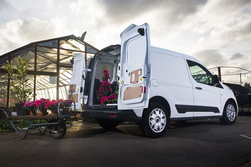 Ford Transit Connect van dimensions (2013-on), capacity, payload ...
