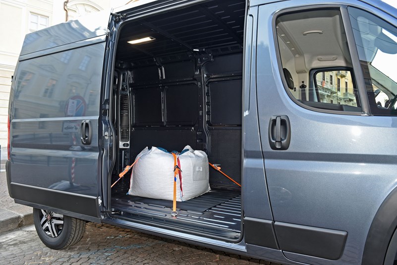 Fiat Ducato van dimensions (2011-on), capacity, payload, volume, towing