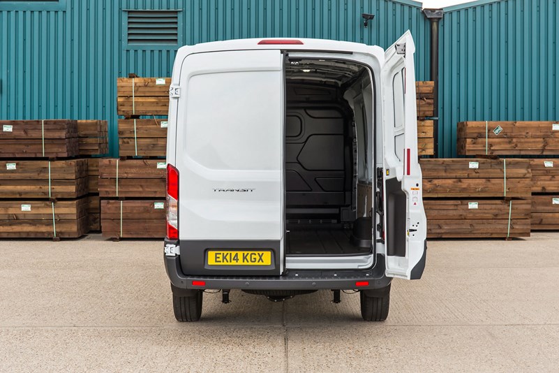 Ford Transit van dimensions, capacity, payload, volume, towing