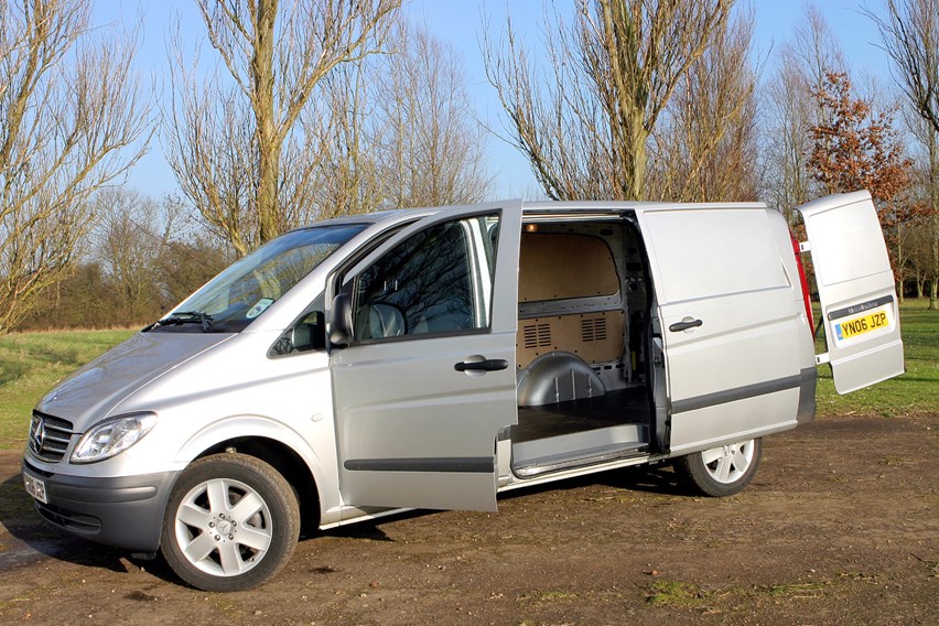 Mercedes-Benz Vito van dimensions (2003-2014), capacity, payload ...