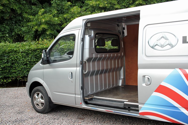 LDV V80 van dimensions (2016-on), capacity, payload, volume, towing