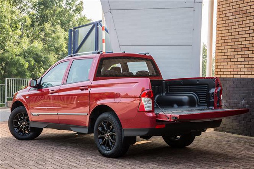 SsangYong Musso pickup dimensions (2016-on), capacity, payload, volume ...