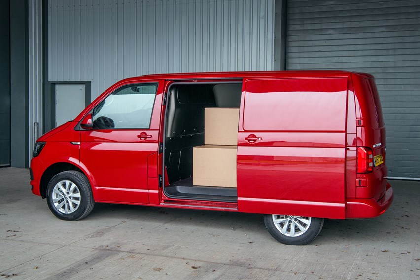 Volkswagen Transporter van dimensions (2015-on), capacity, payload ...