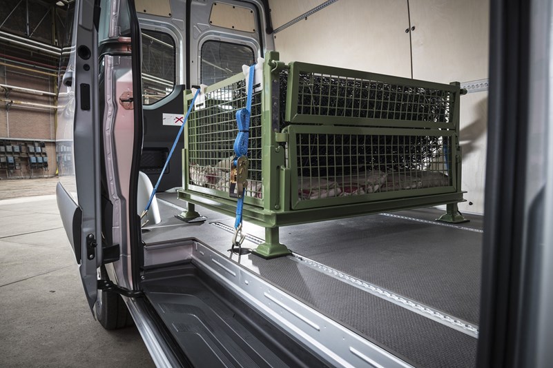 Mercedes-Benz Sprinter van dimensions and specs (2018-on)