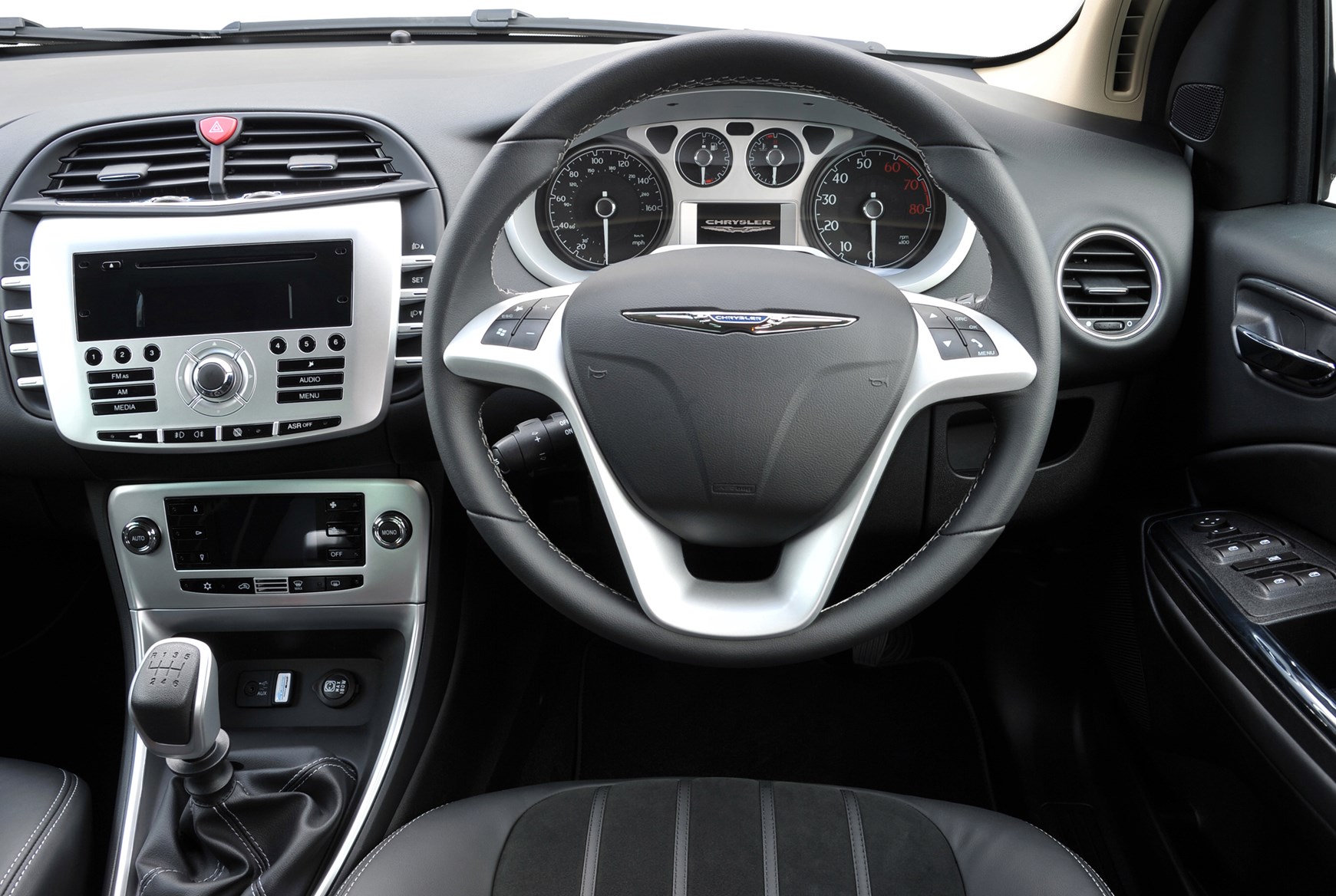 Used Chrysler Delta Hatchback (2011 - 2013) Verdict | Parkers