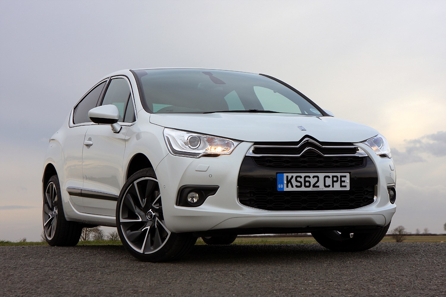 Used Citroën DS4 Hatchback (2011 - 2015) Review | Parkers