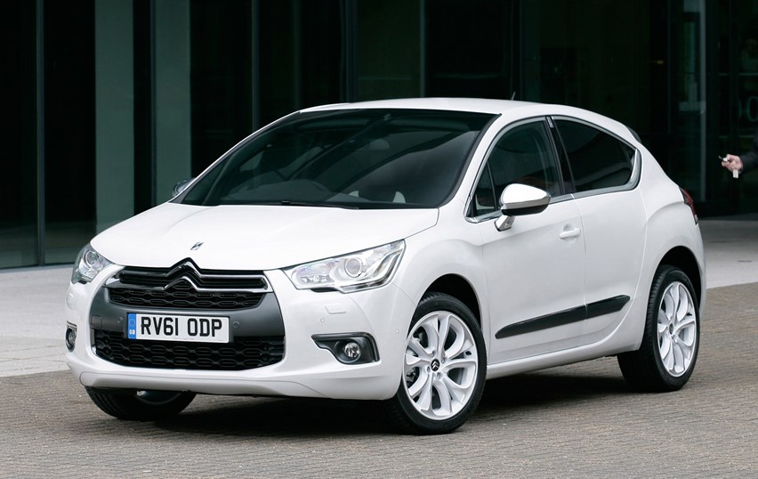 Used Citroën DS4 Hatchback (2011 - 2015) boot space, practicality and ...