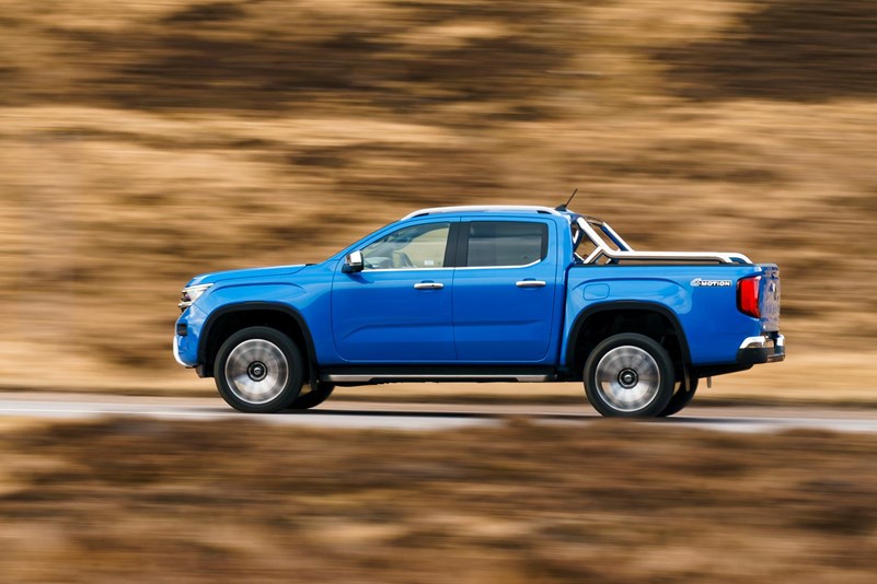 Volkswagen Amarok pickup review (2025)