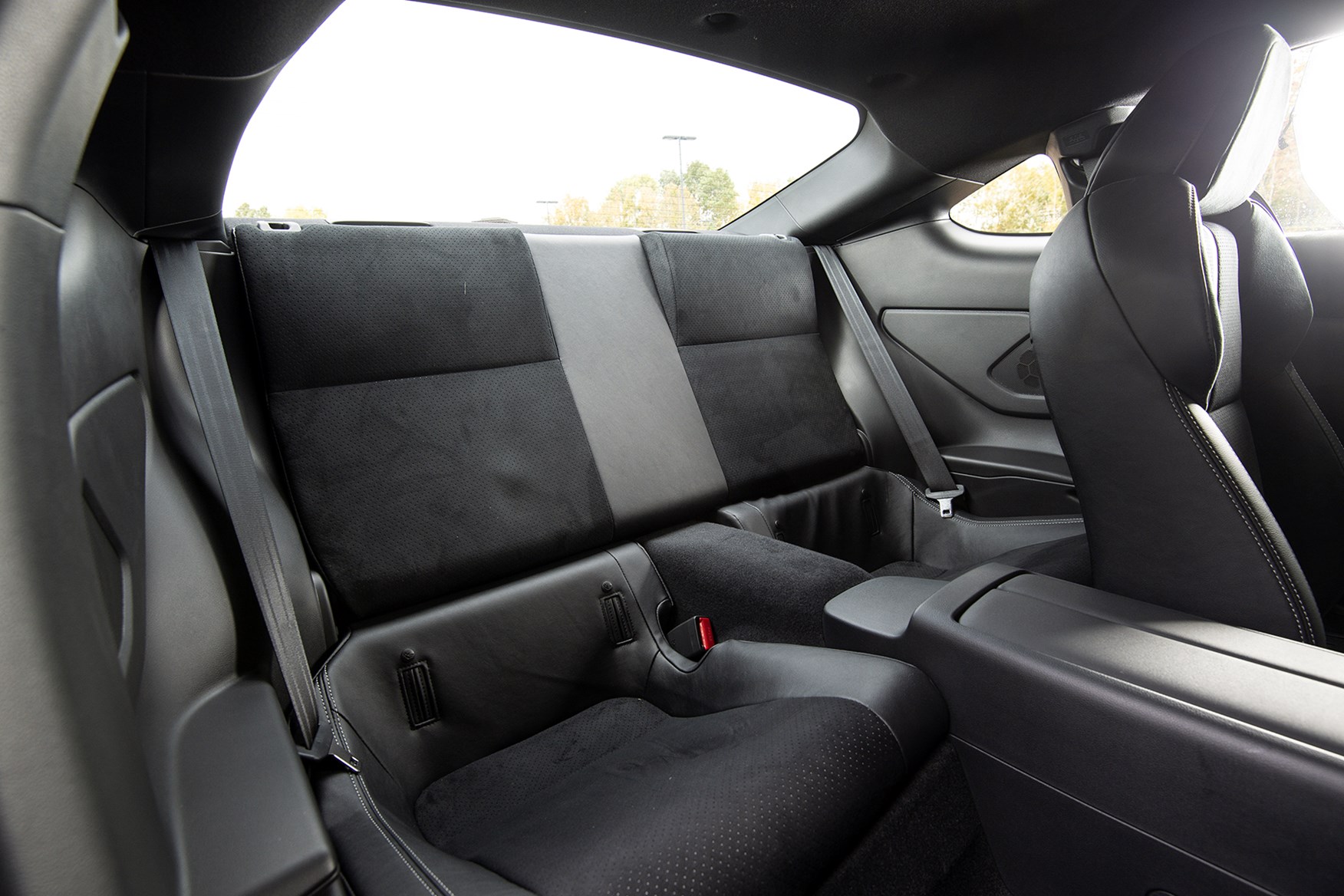 Toyota GR86 (2023) boot space, practicality and safety | Parkers