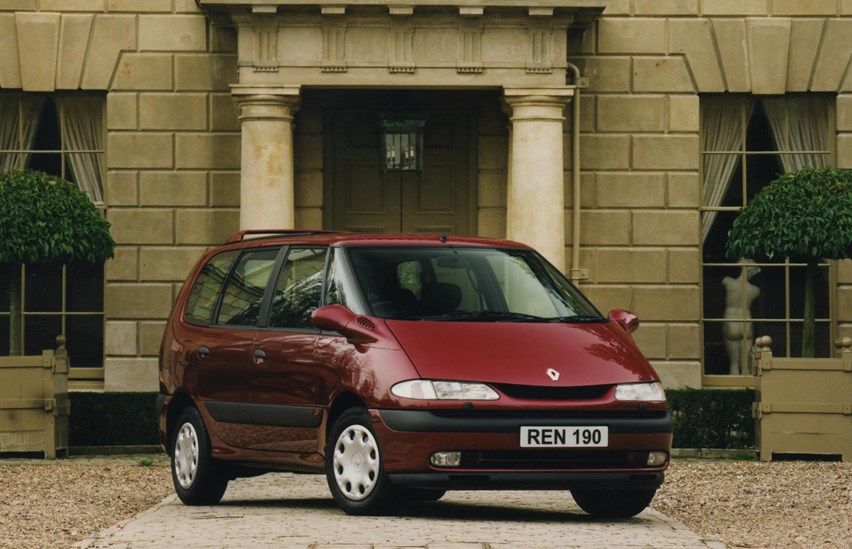 Used Renault Espace Estate (1997 - 2003) boot space, practicality and ...