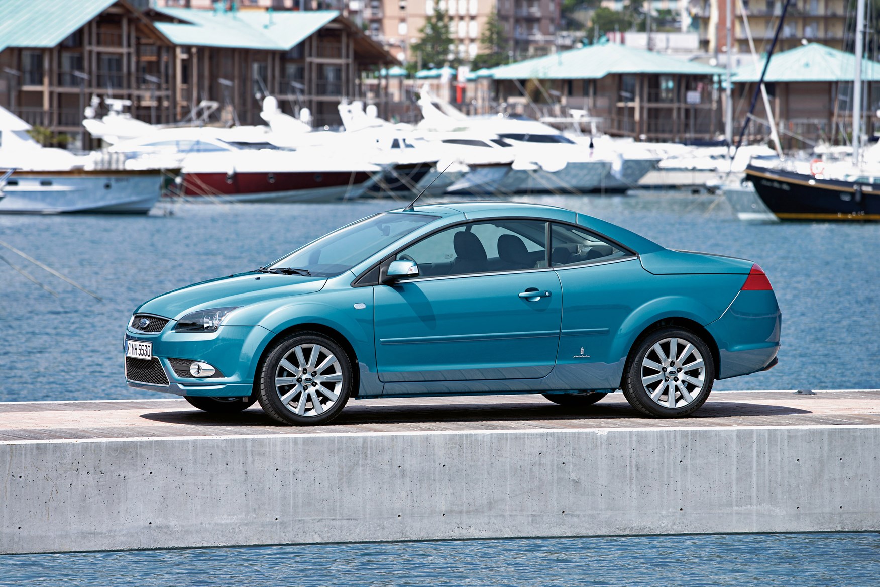 Used Ford Focus Coupe Cabriolet (2006 - 2010) Review | Parkers