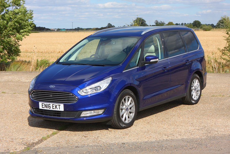 Ford Galaxy (2022) boot space, practicality and safety | Parkers