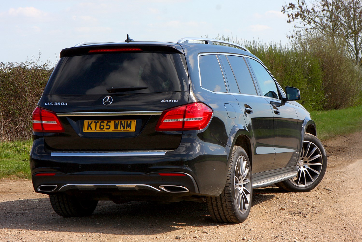 Used Mercedes-Benz GLS-Class SUV (2016 - 2019) boot space, practicality ...