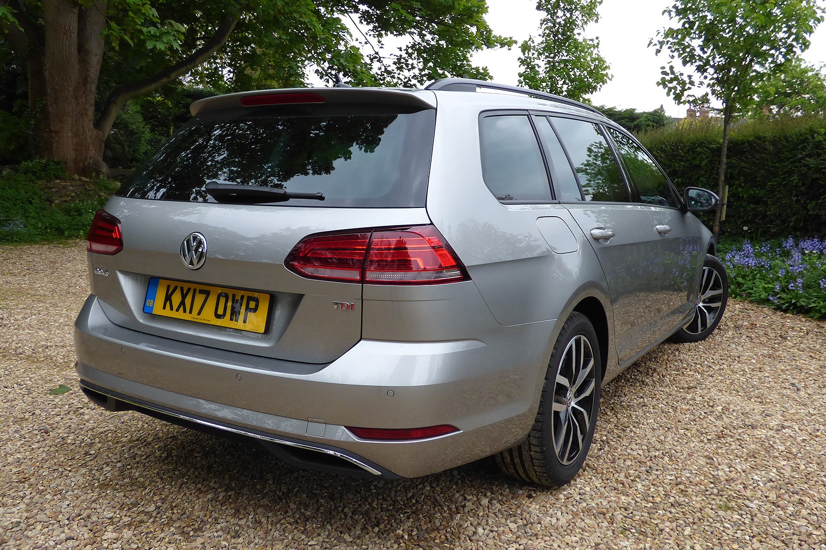 Used Volkswagen Golf Estate (2013 - 2020) Review | Parkers