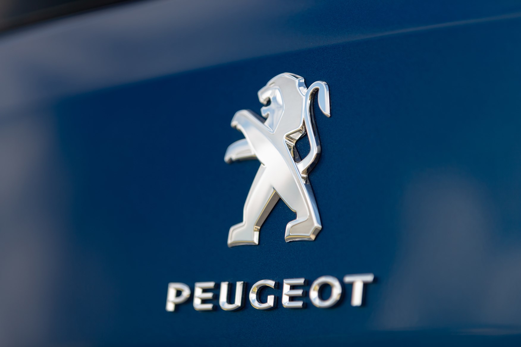 Peugeot Rifter Review (2022) | Parkers