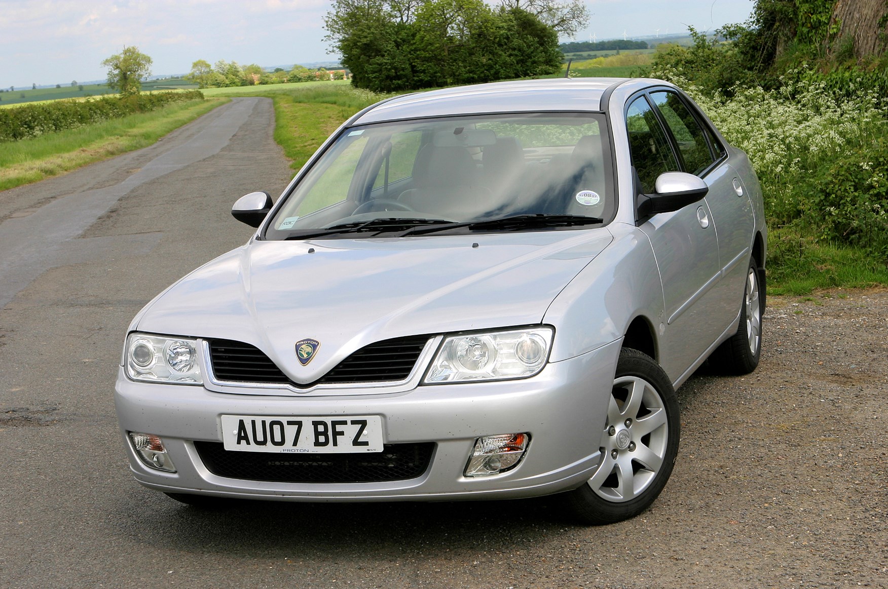 Used Proton Impian Saloon (2001 - 2007) boot space, practicality and ...