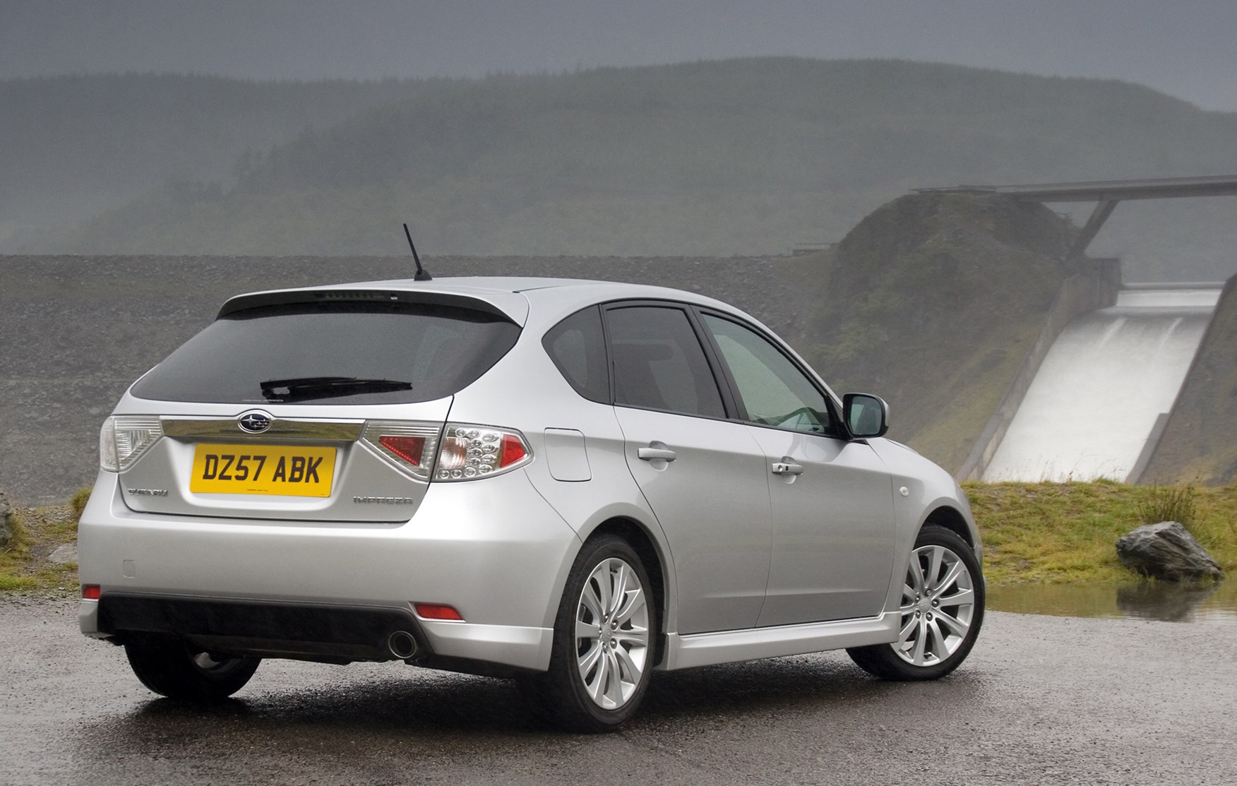 Used Subaru Impreza Hatchback (2007 - 2012) Review | Parkers