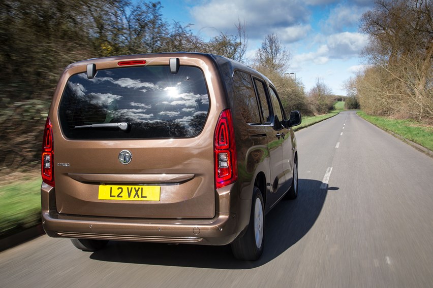Used Vauxhall Combo Life (2018 - 2022) boot space, practicality and ...