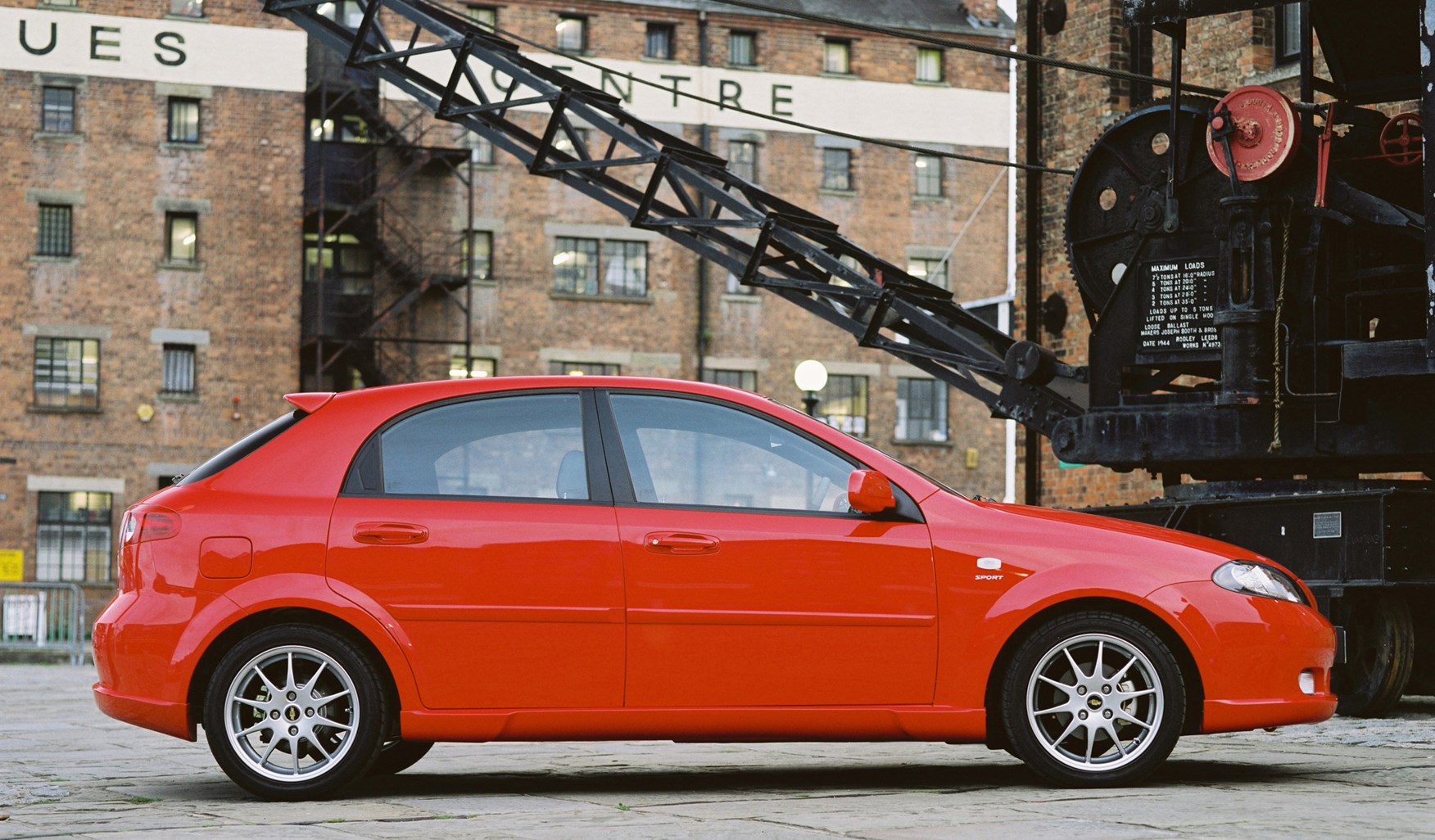 Used Chevrolet Lacetti Hatchback (2005 - 2011) Review | Parkers