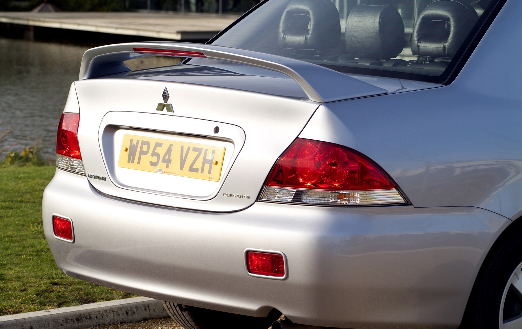 Used Mitsubishi Lancer Saloon (2005 - 2008) Review | Parkers