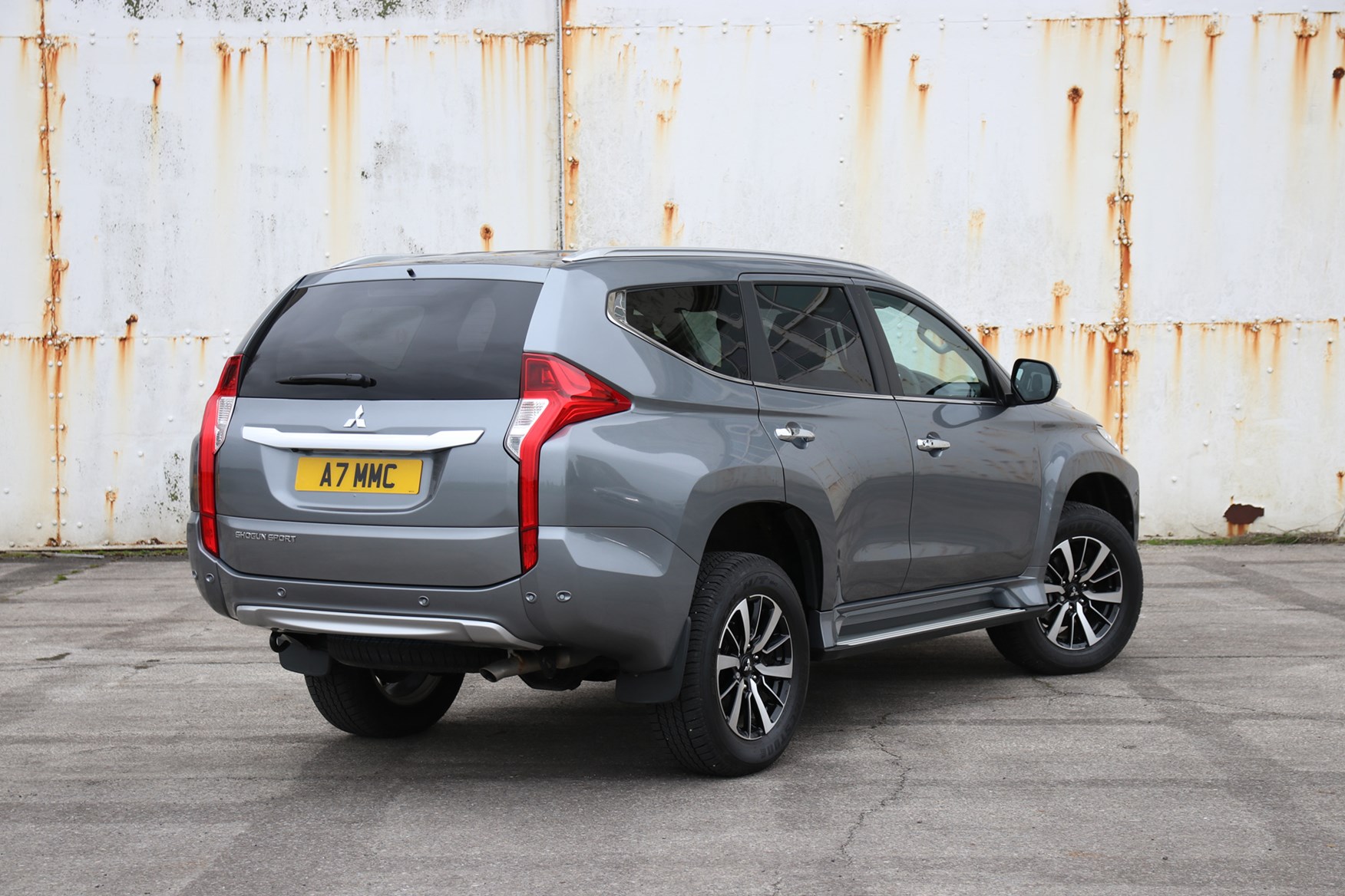 Used Mitsubishi Shogun Sport SUV (2018 - 2021) Review | Parkers