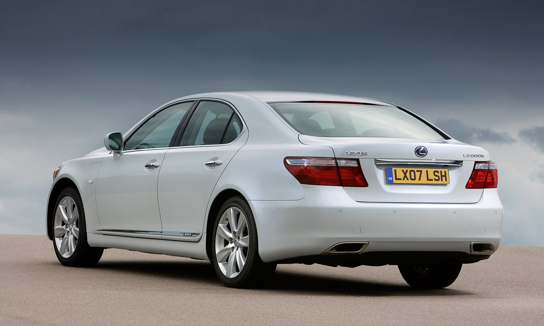 Used Lexus LS Saloon (2007 - 2017) Review | Parkers