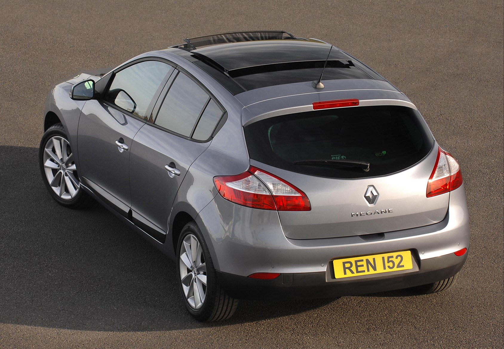 Used Renault Megane Hatchback (2008 - 2016) Review | Parkers