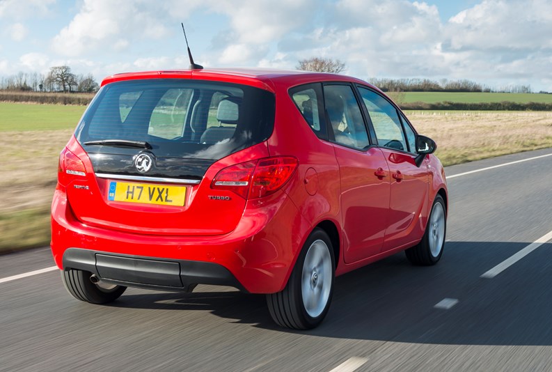 Used Vauxhall Meriva Estate (2010 - 2017) boot space, practicality and ...