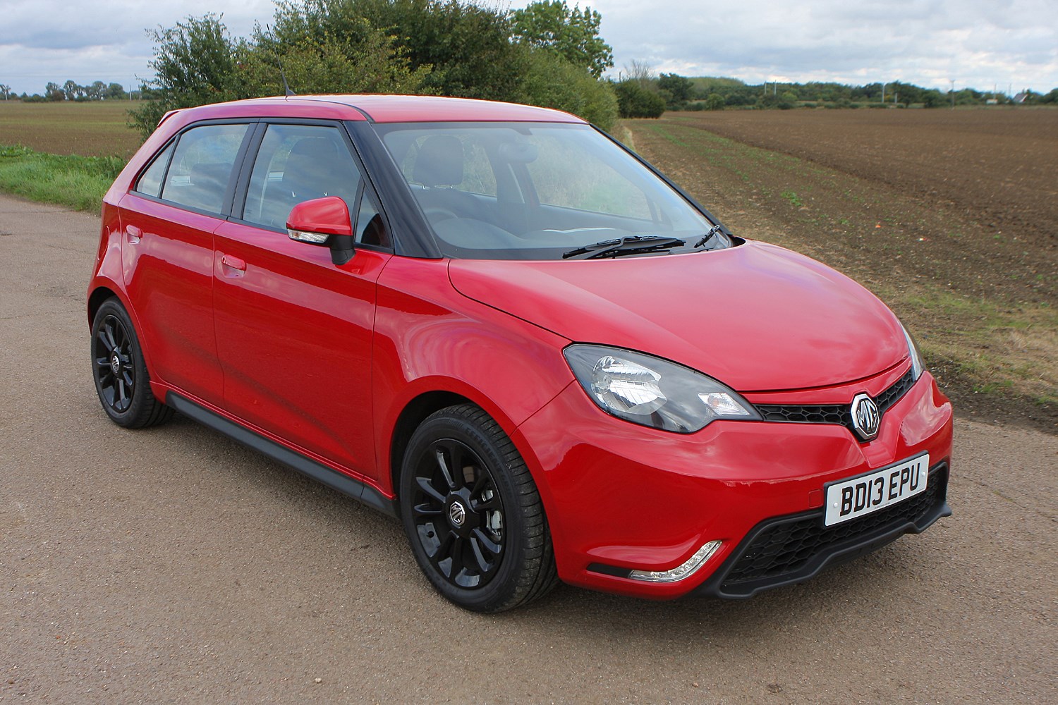 MG Motor UK MG3 (2022) engines, drive and performance | Parkers